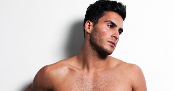 El Lavadero de las Muñecas: RICHIE NUZZ PRESENTA EL VIDEO MUSICAL DE '3 ...