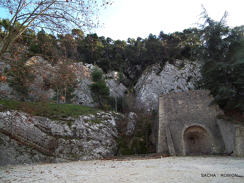 Un jour....Une photo !: Vieux village de Robion " Luberon , Vaucluse