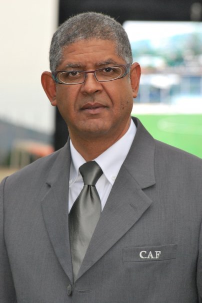 O Jornalista da Semana em Angola: abril 2016