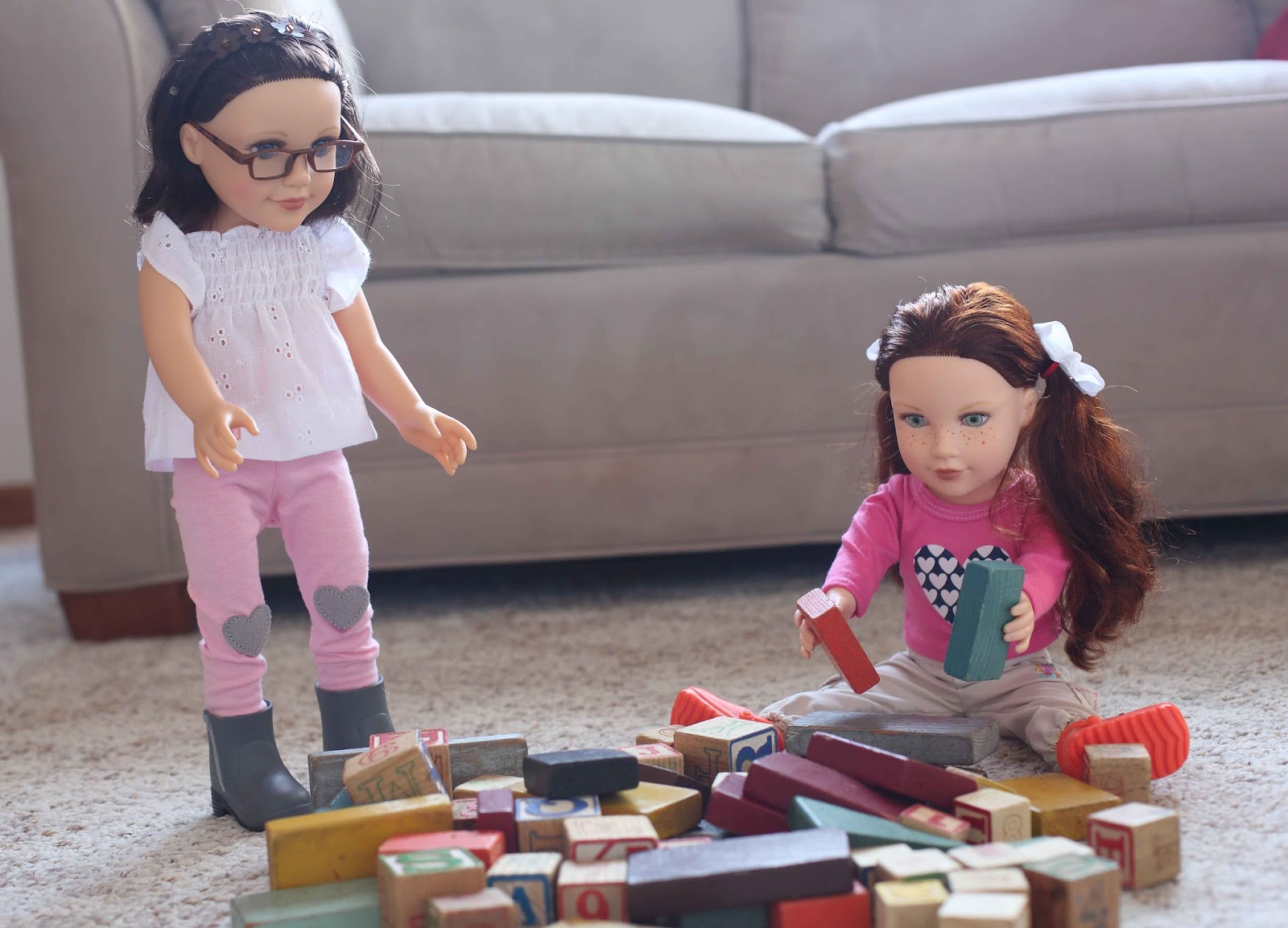 My Journey Girls Dolls Adventures: Playing House With Dolls