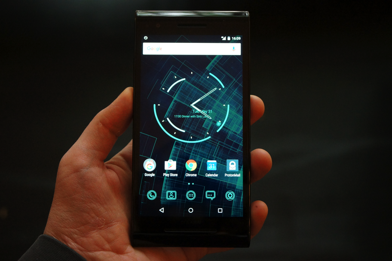 The $20,000, Military Grade Security Smartphone - Tech Newz 24H