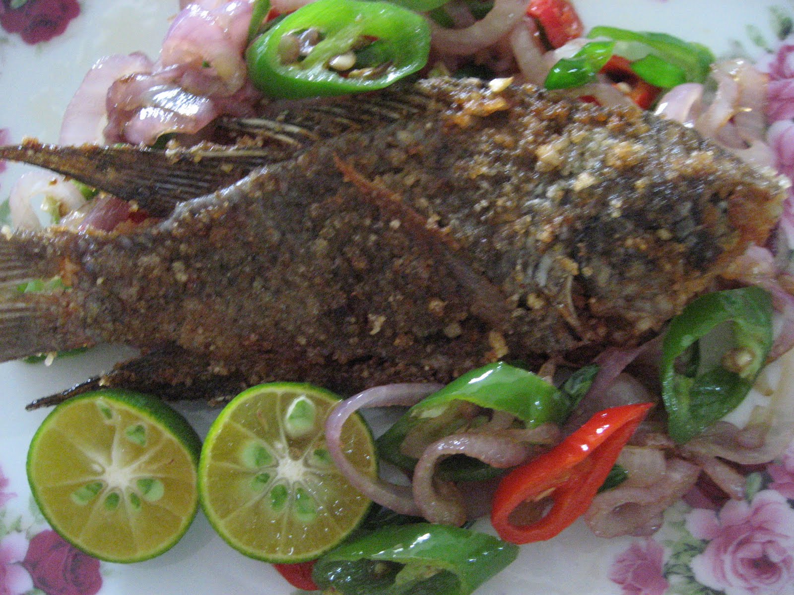 SweetieSaQi: Ikan Pekasam Mak Mah