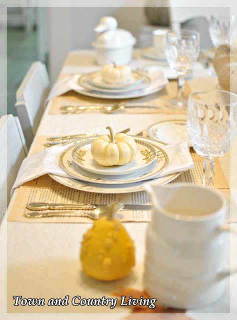 Setting a Thanksgiving Table: Option One - Town & Country Living
