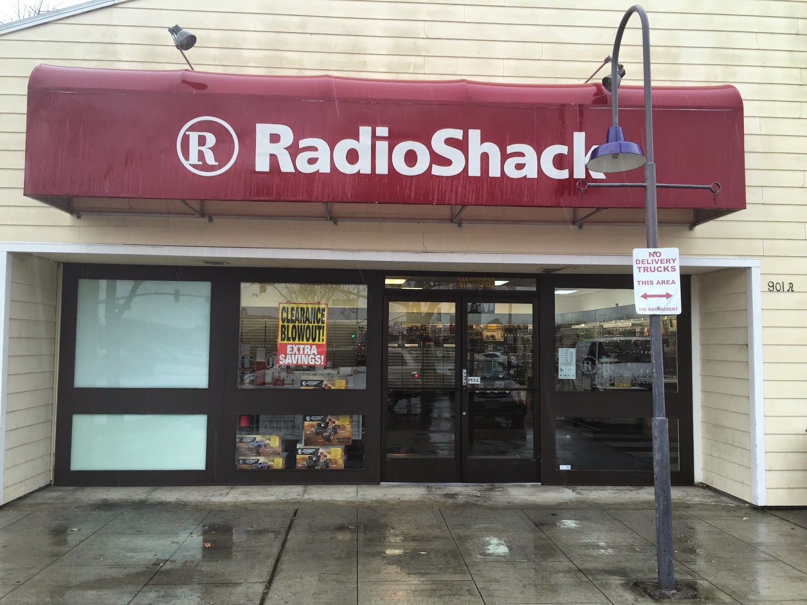 Views by the Bay: Radio Shack