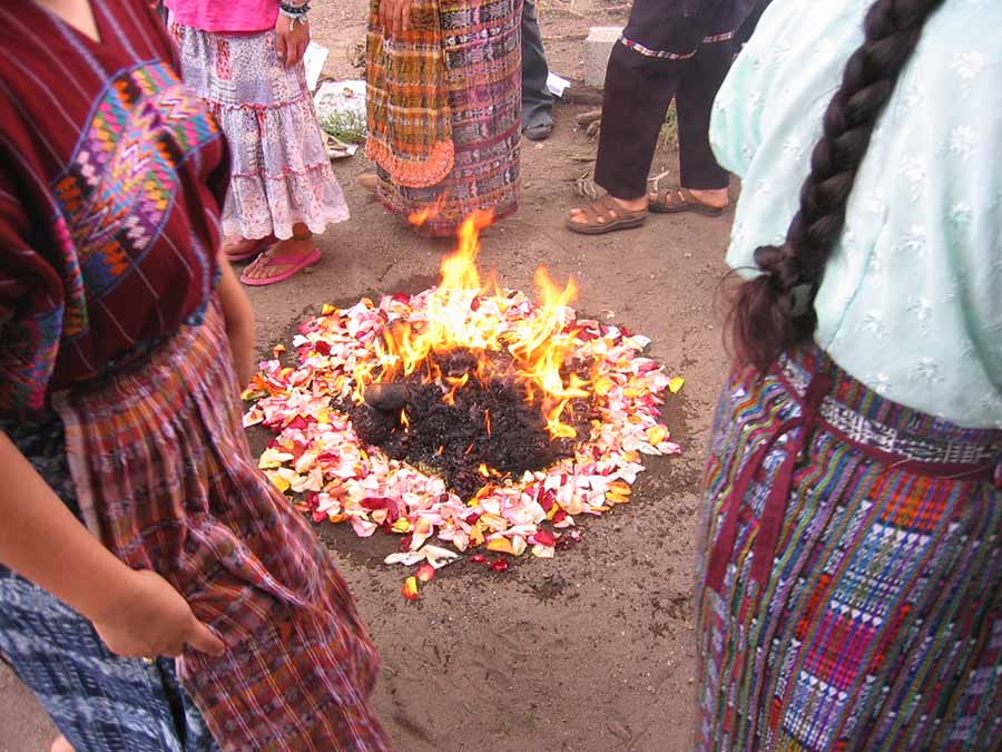Maya Spirituality: A photographic exploration of contemporary Maya ...