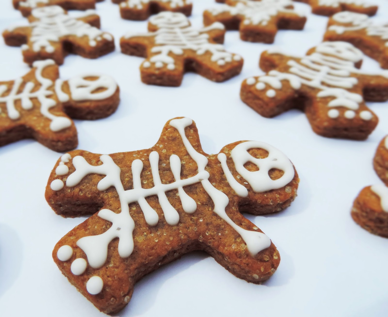 Gingerbread Skeletons