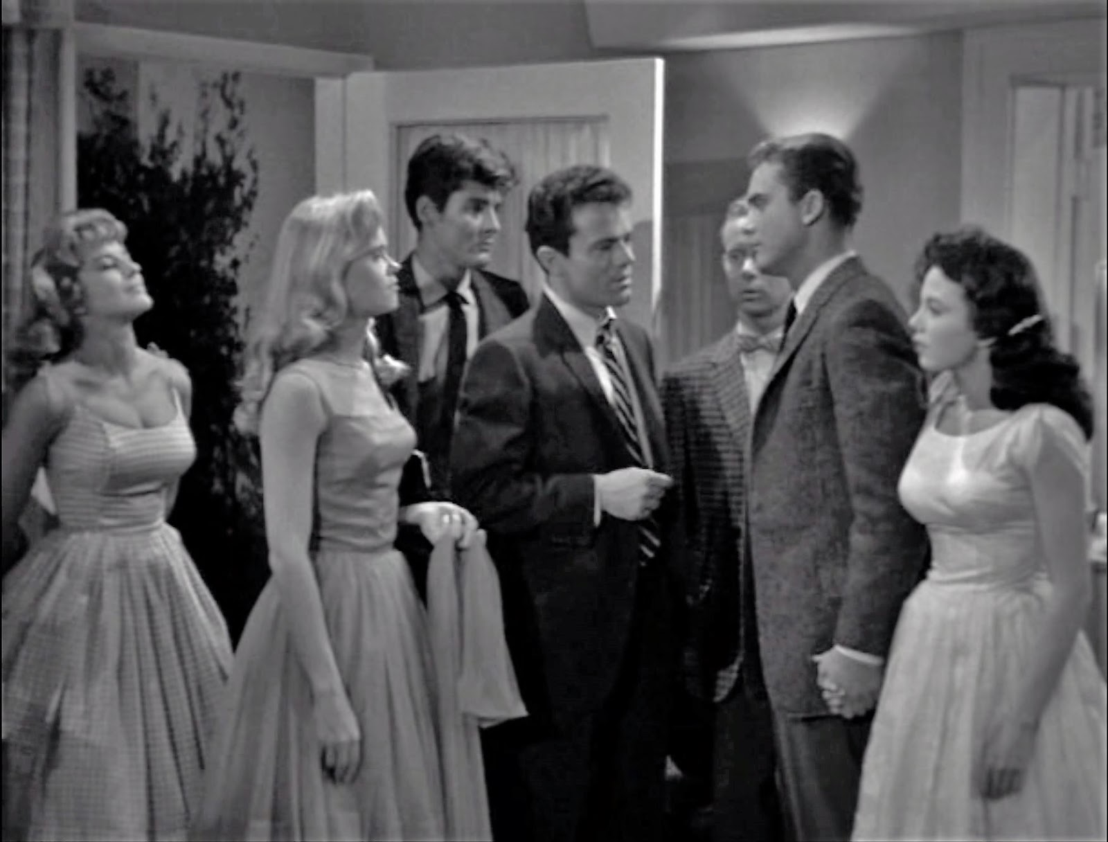 DREAMS ARE WHAT LE CINEMA IS FOR...: GHOST OF DRAGSTRIP HOLLOW 1959