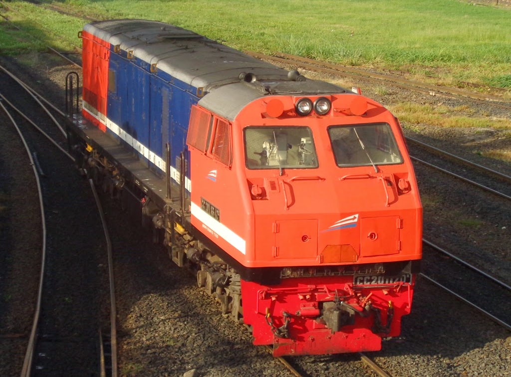 Lokomotif, Kereta, dan Gerbong: Modifikasi BB203 Menjadi CC201