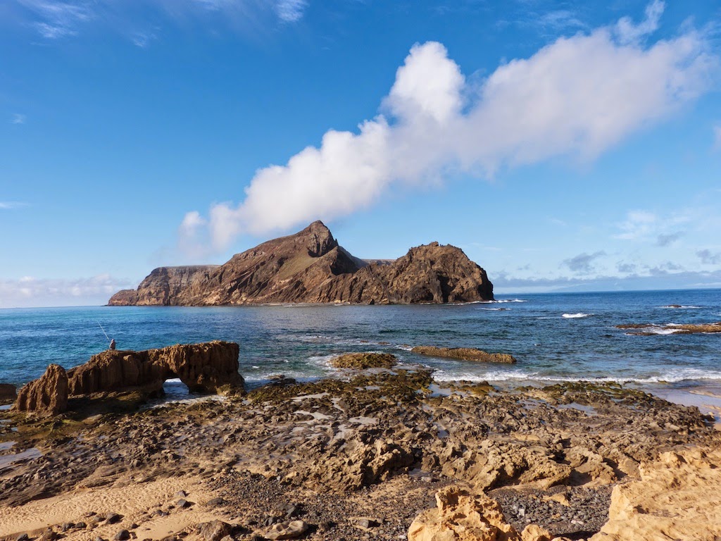 MV FRAM EXPEDITION BLOG: Frogs on a Volcano?