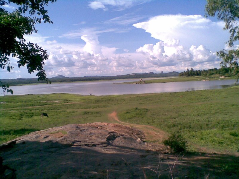 TRAVELOHOLICS: RAMNAGAR & KANVA RESERVOIR