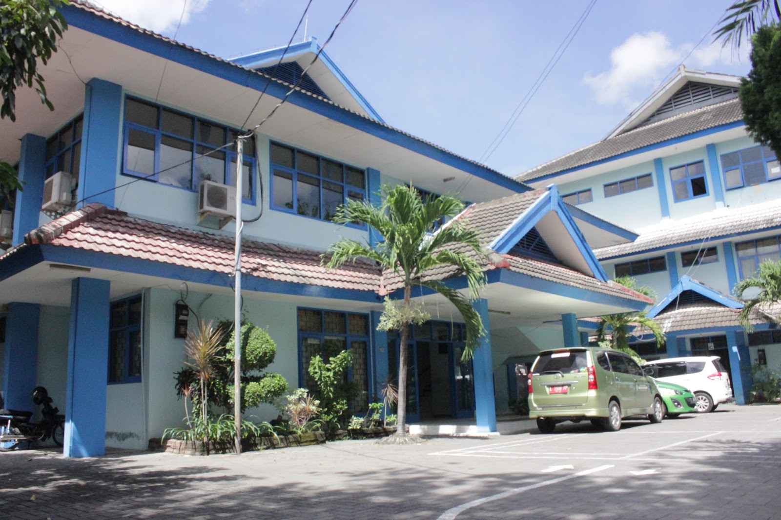 Kampus Poltekkes Kemenkes Surabaya Kampus Poltekkes Kemenkes Surabaya
