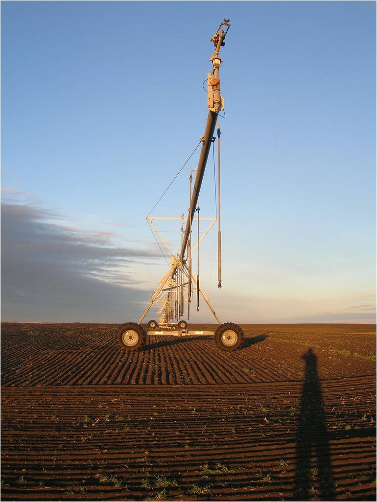 Center Pivot Irrigation: The Real Crop Circles ~ Kuriositas