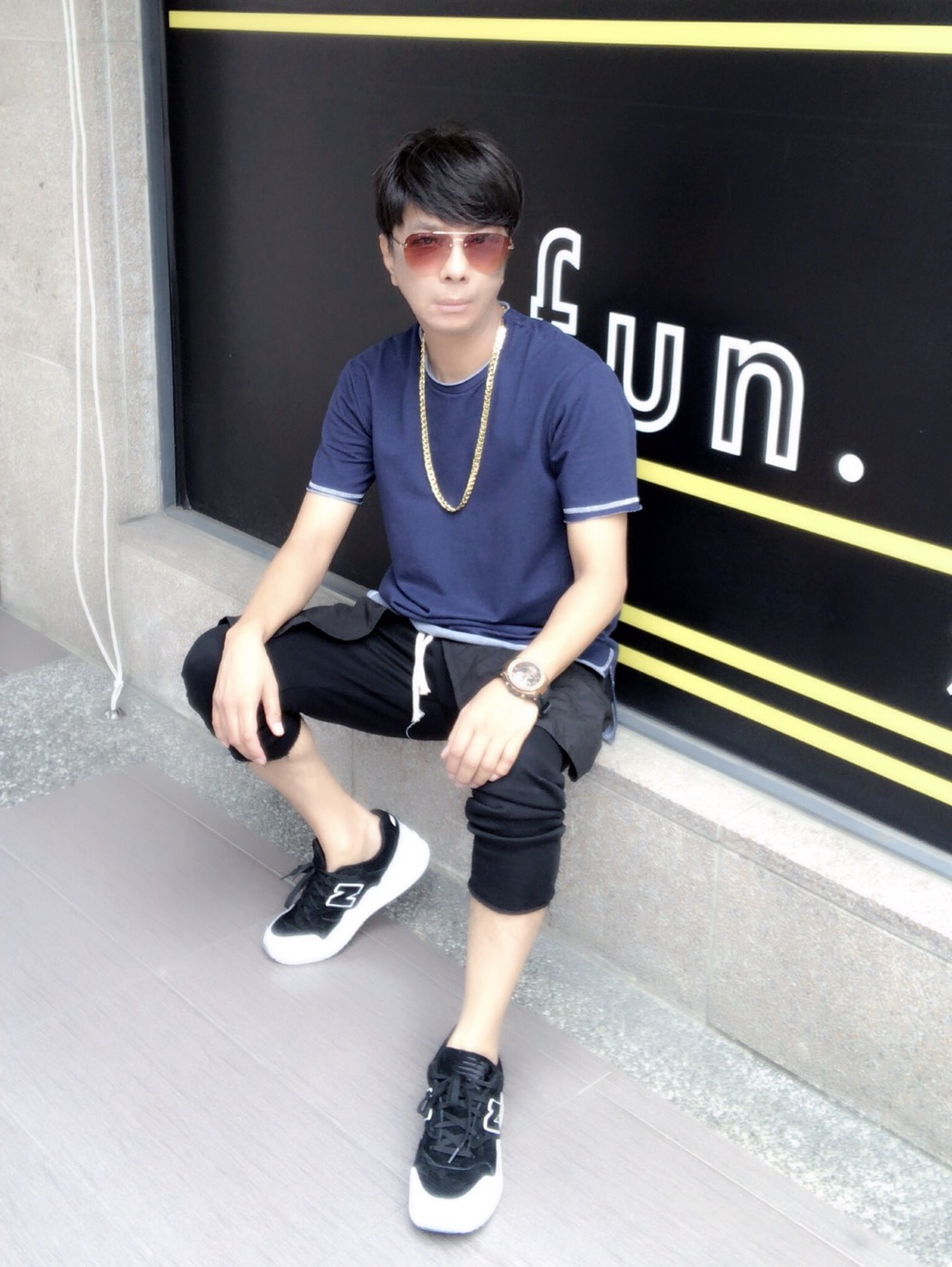 小編：「書中提到，你的鄰居小不點也對你很好，是不是因為她的外型不佳，所以你對他沒興趣。」