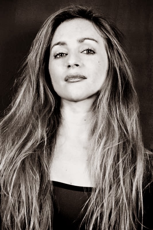 Victoria Roland: FOTOS