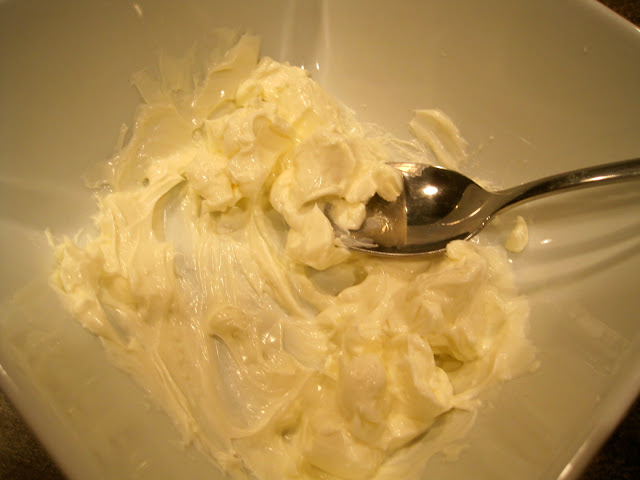 Mrs. Schwartz's Kitchen: Homemade Cinna Sticks