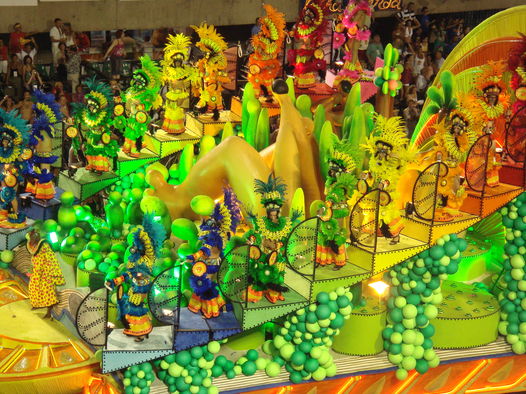 Arte no Carnaval: Abaporu de Tarsila do Amaral aparece em carro da ...