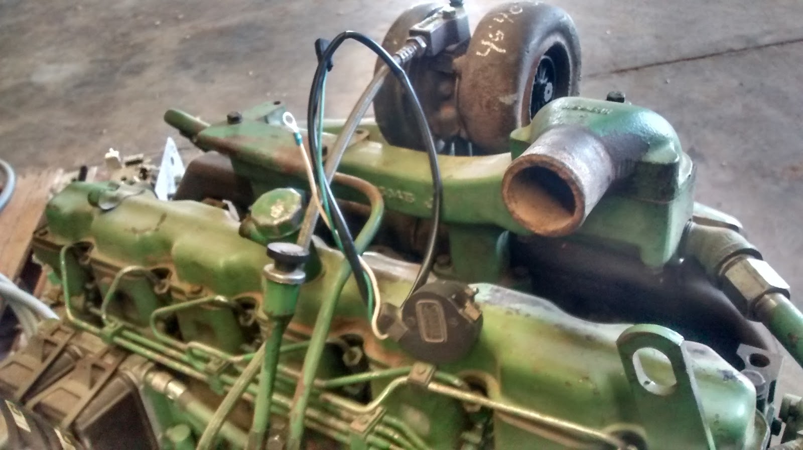 MAQUINARIA AGRICOLA INDUSTRIAL: Motor John Deere 466 Para Trilladora ...