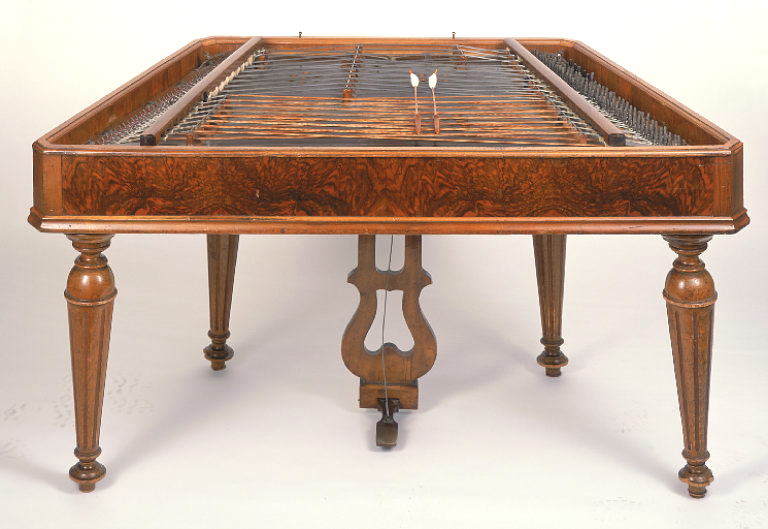 La terapia del ruido: Talento callejero: Címbalo húngaro