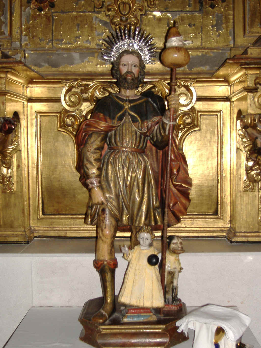 Conserve su distancia: SAN ROQUE