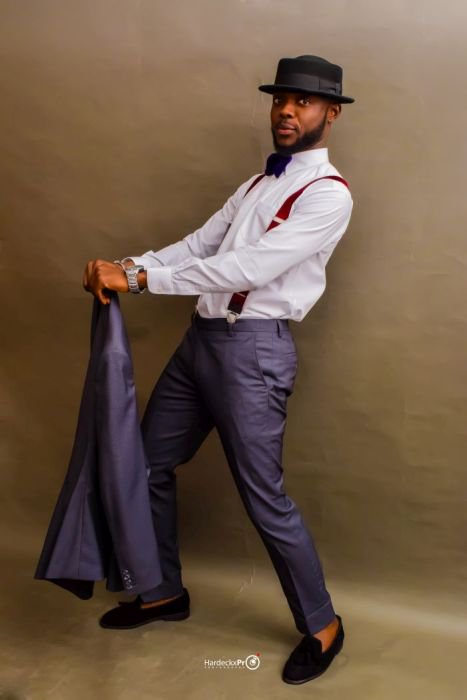 Tom80's Entertainment Blog: Handsome Photos of James ‘Chewing Gum ...