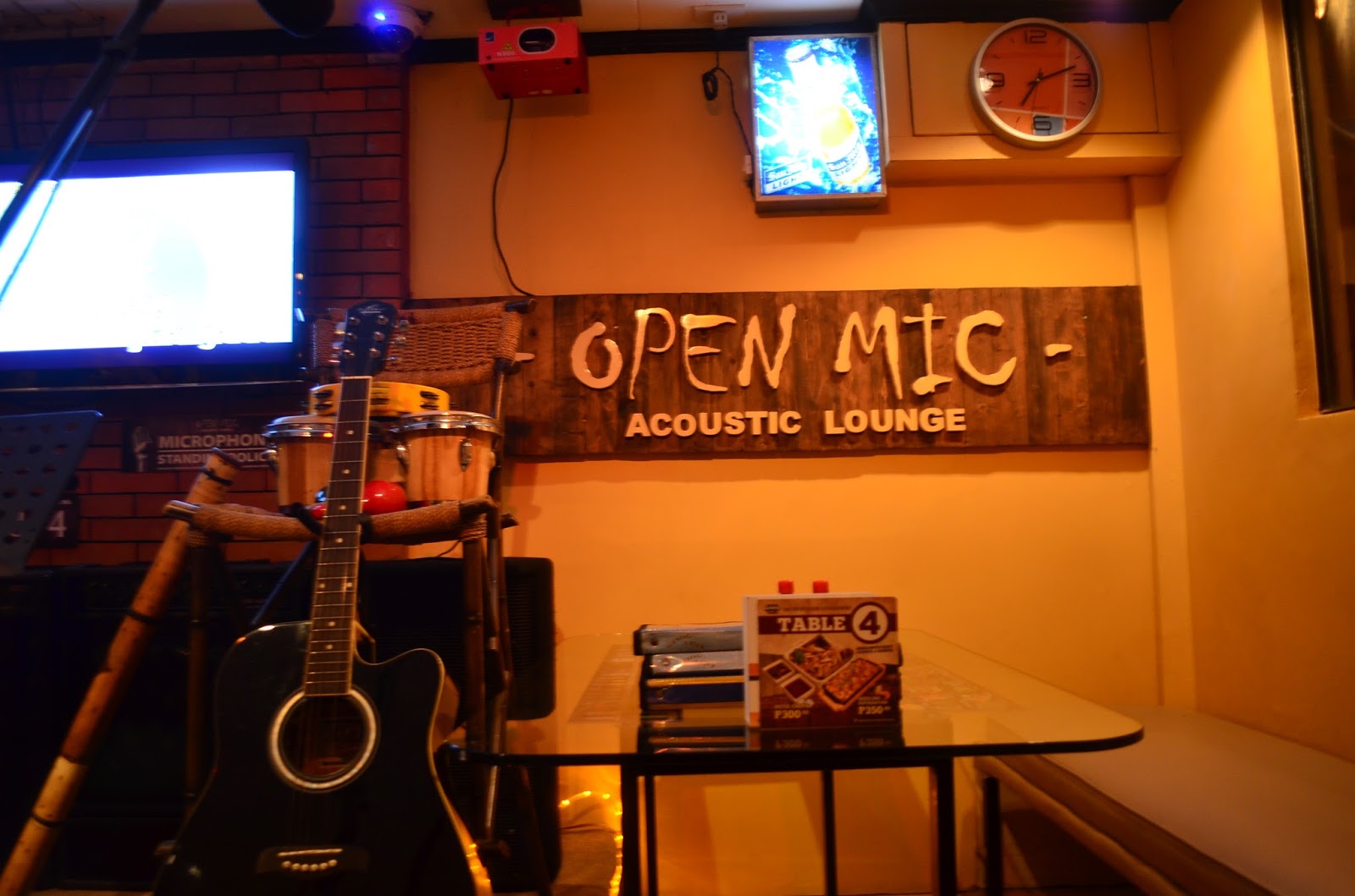 Open Mic Reserve | Restaurant + Acoustic Lounge