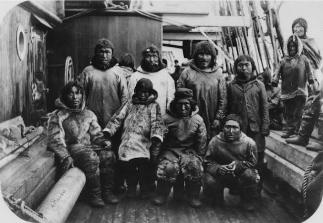 White Wolf : Rare Century-old images of the Inuit people by the country ...
