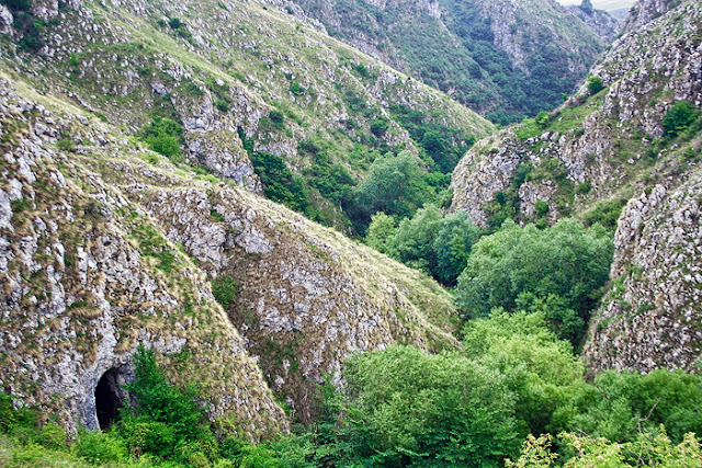 Andreea Gogu Photography: Postcards from Turda Canyon and Tureni Canyon ...