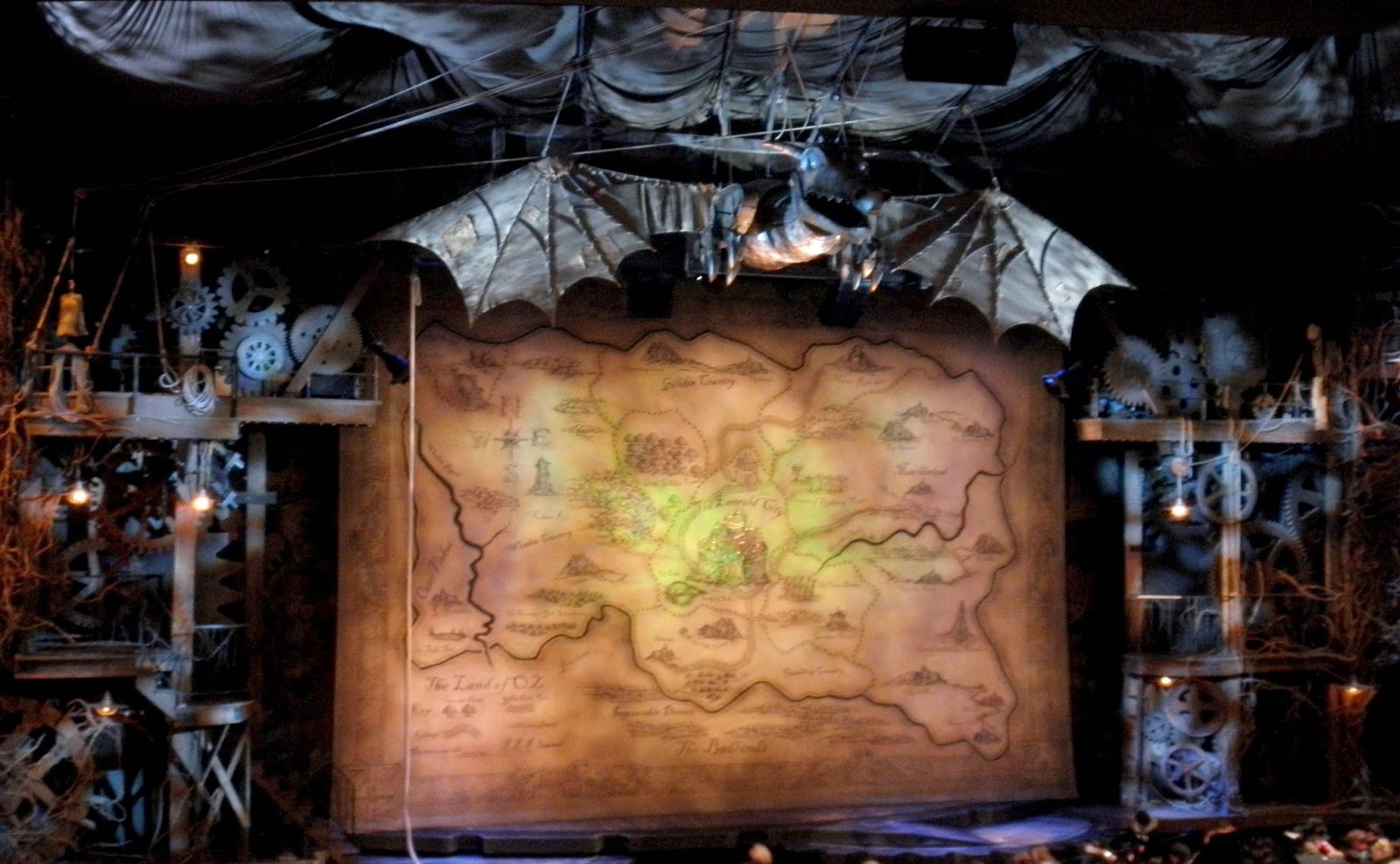 Wicked+Set.jpg (1600×988) | Set Design | Pinterest | Wicked