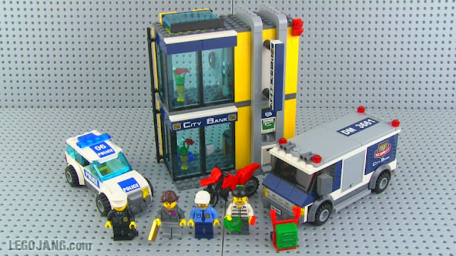 LEGO City Bank & Money Transfer 3661 review!