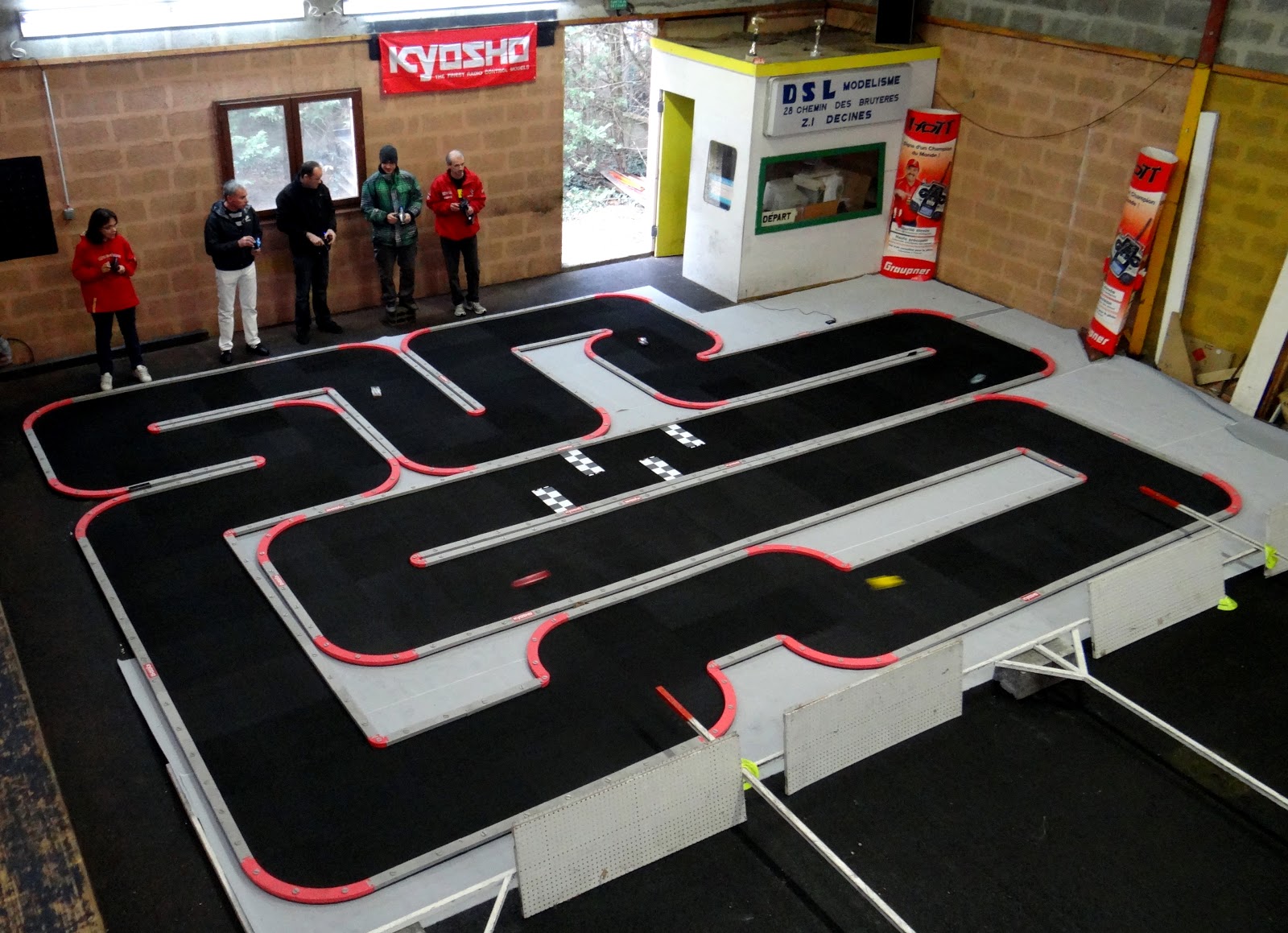 RC - Kyosho Inferno VE, Mini Z, Traxxas Ken Block et les autres: Mini Z ...