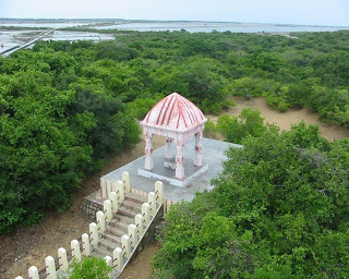 VEDARANYAM TOURISM WELCOMES YOU...........!: RAMAR PATHAM (RAMA'S FOOT ...