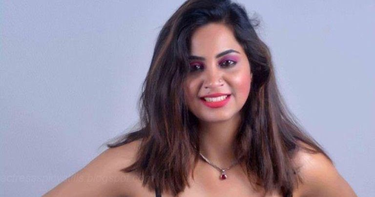 Actress Spicy Stills Actress Hot Bikini Actress Hot Stills Arshi Khan Hot Bold Stills