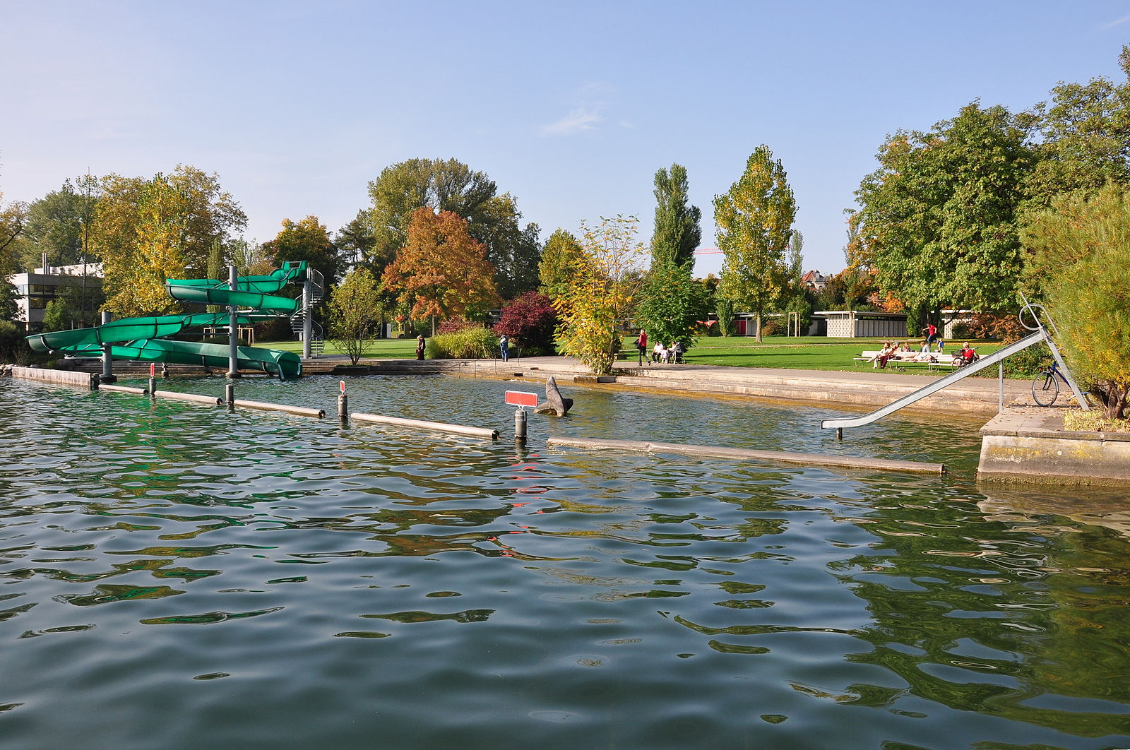 From Paris to Zurich: L'art du Badi (ou Seebad) en Suisse ou la ...
