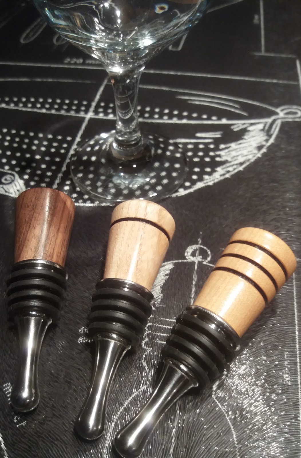 La vitrine de Steph: Bouchons en inox et bois