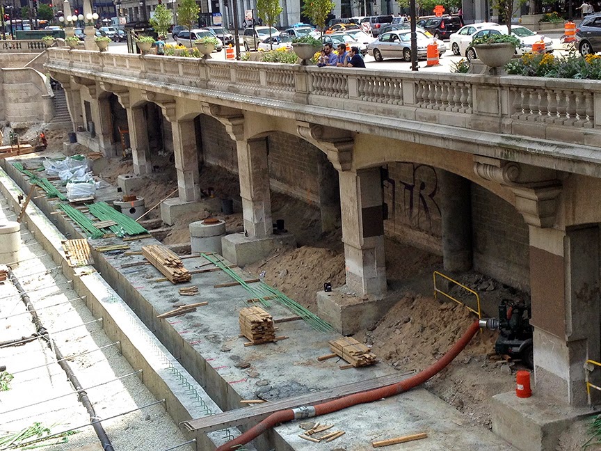 ArchitectureChicago PLUS: The Construction of Chicago's New Riverwalk ...