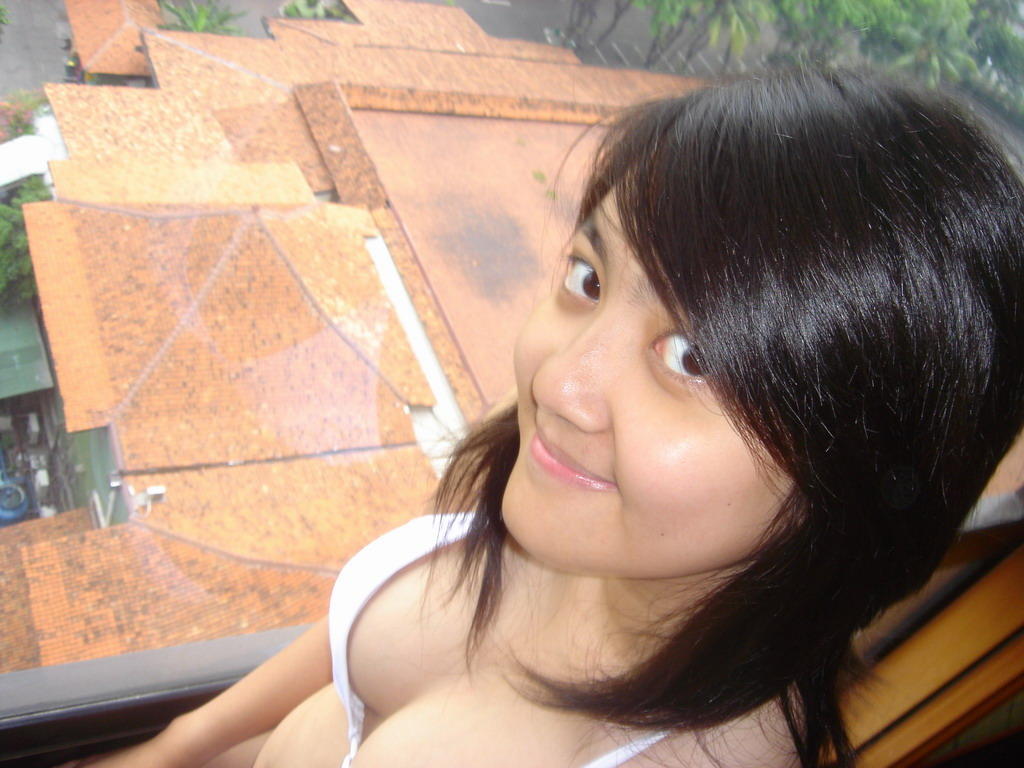 KOLEKSI GADIS INDONESIA: PAMER TOKET