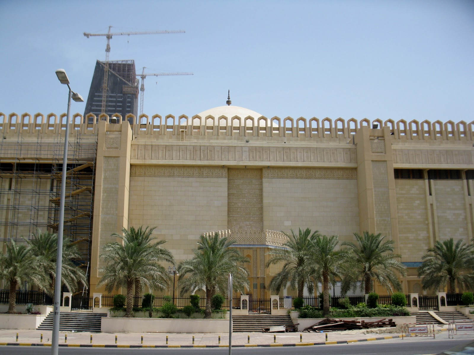 Beautiful Architecture in Kuwait: Mosques