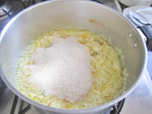 Sindhi Food Mazaa: TEHRI (Sweet Saffron Rice)