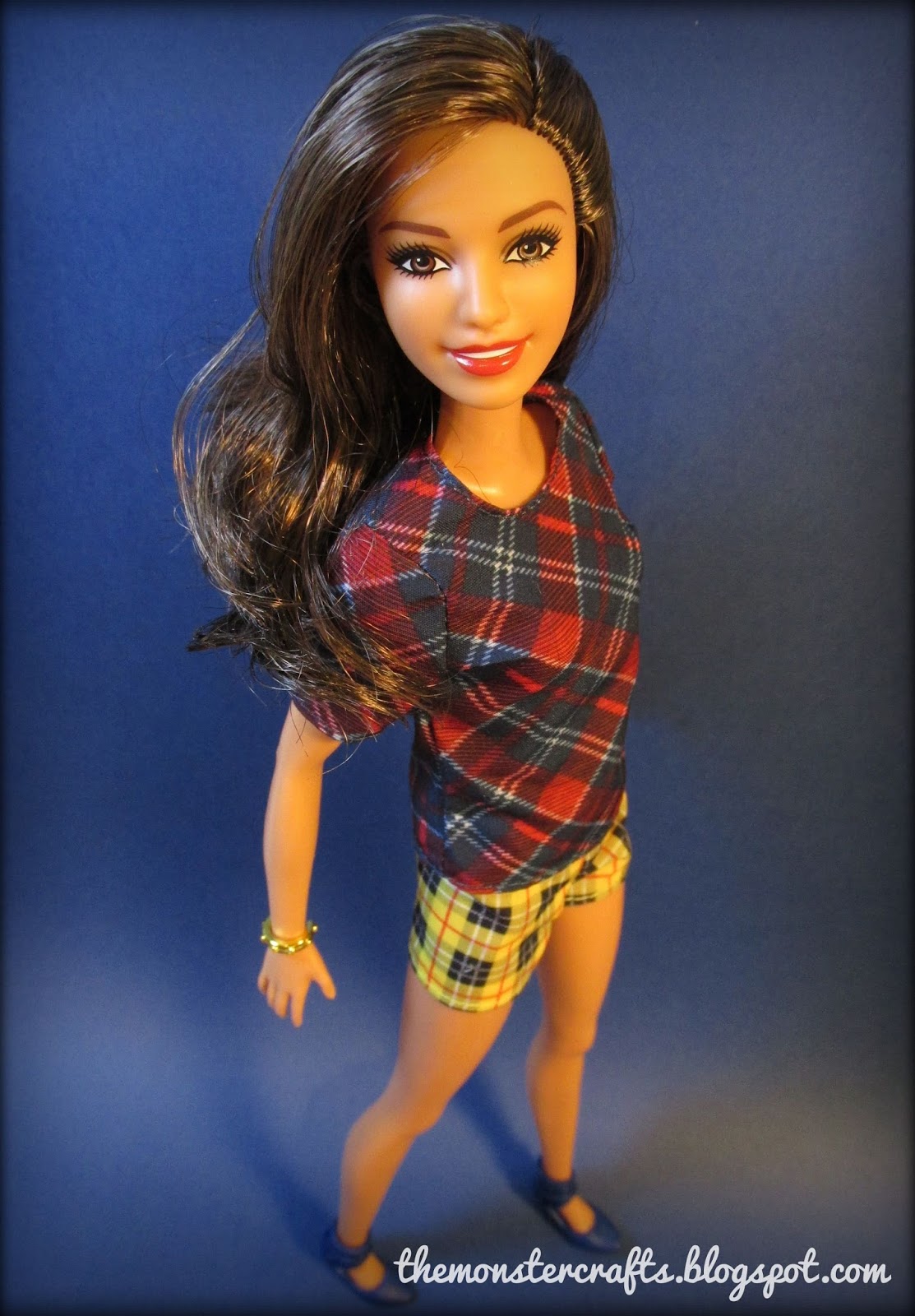 Doll Review: Barbie Fashionistas Tall "Plaid on Plaid"