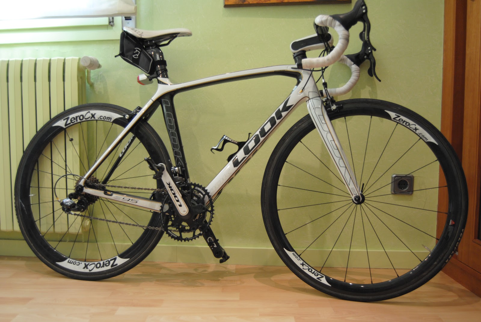 LOOK 695 ~ Club triatló fisiorutpujol.com