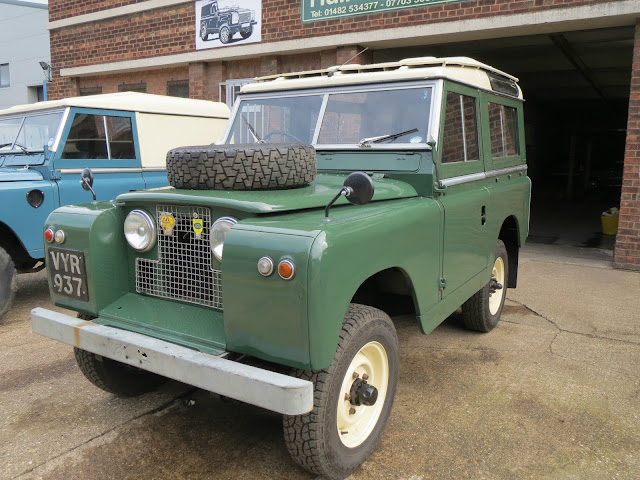 Landrover Defender: LAND ROVER SERIES 2 STATION WAGON 1959, MOT AND TAX ...