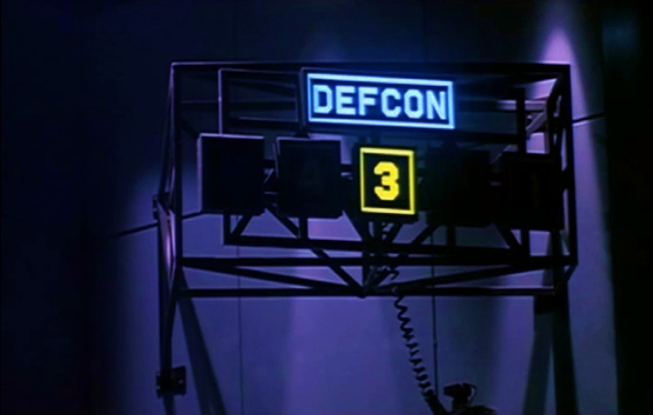 Xentinels: DEFCON 3: A dos pasos de la Guerra Nuclear