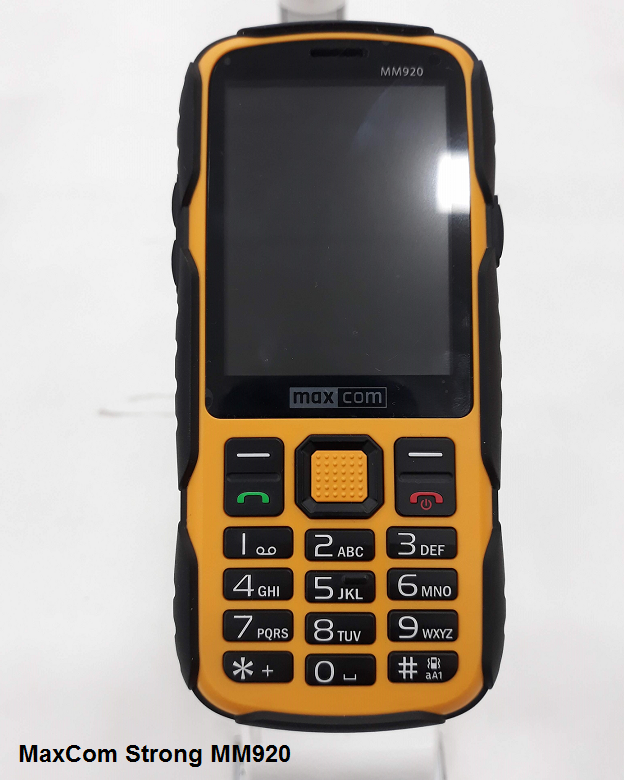 Made for tough day at work - MaxCom Strong MM920