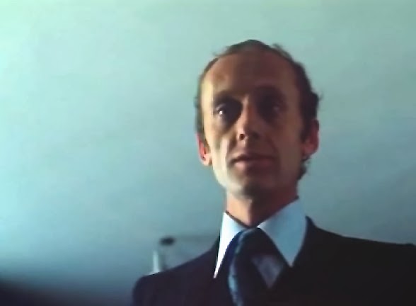 familiar unknown: Kenneth Colley