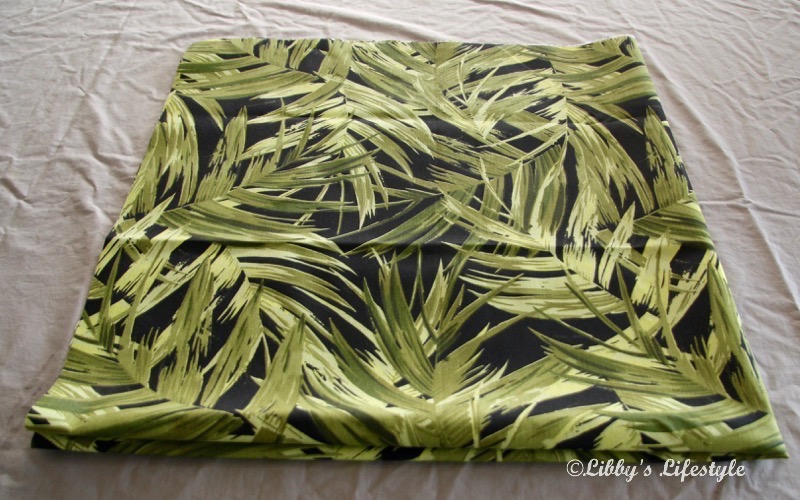 Padded baby play mat tutorial ... the quickest and easiest DIY baby ...