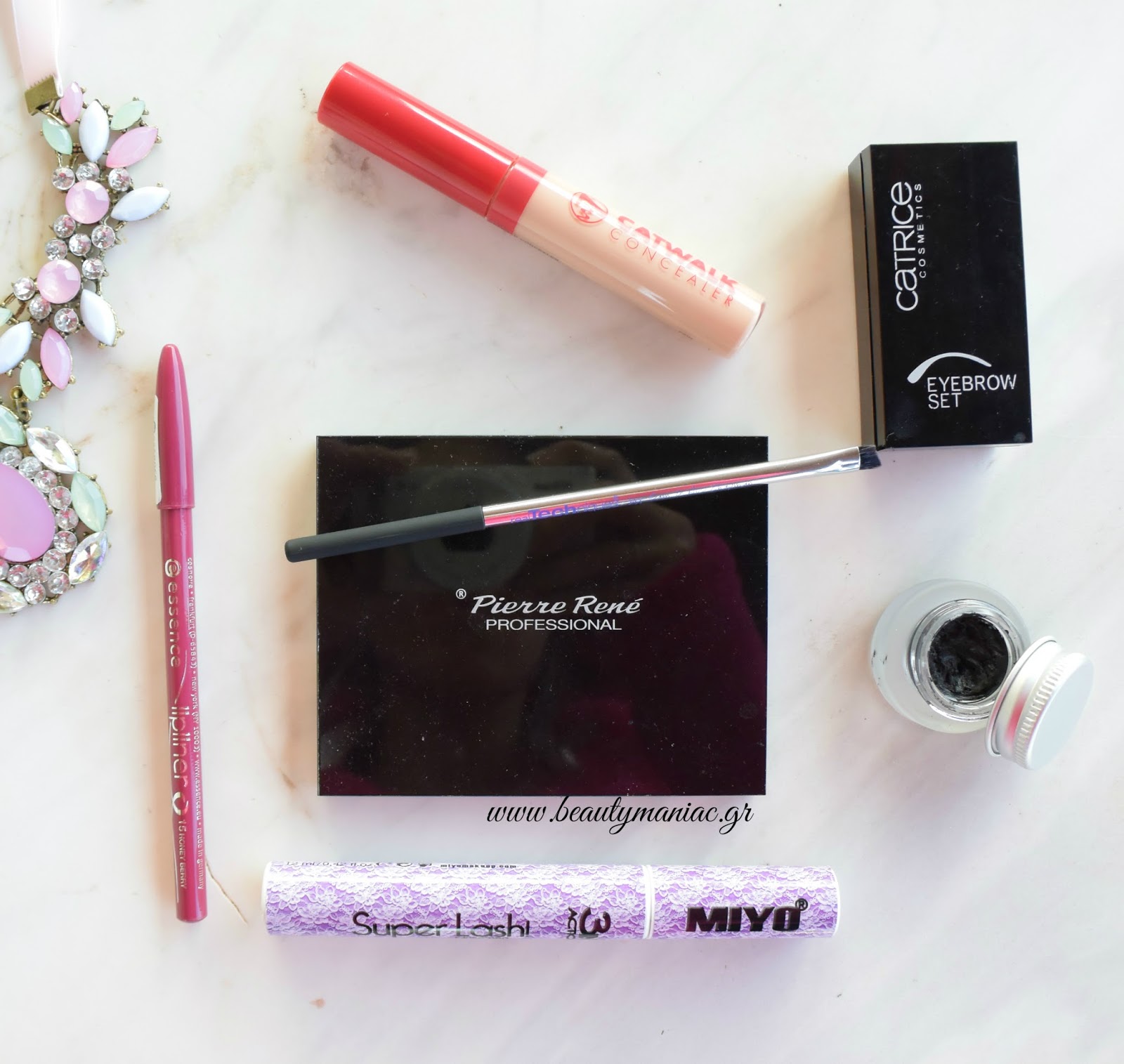 Beauty Maniac - Εδώ μιλάμε για ομορφιά!: 7 οικονομικα προϊοντα μακιγιαζ ...