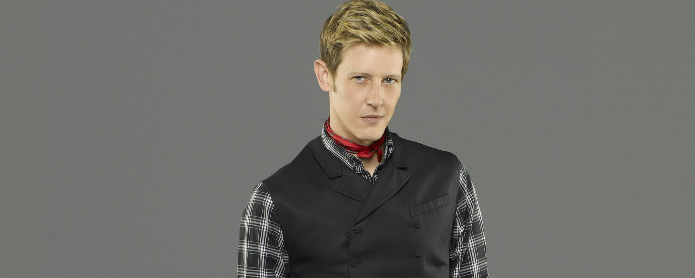 Revenge España | Todo sobre la serie Revenge : Biografía de Nolan Ross