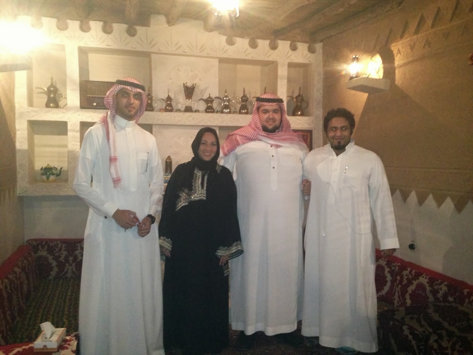 Sparkling Desert: Traditional Saudi Food - Najd Village