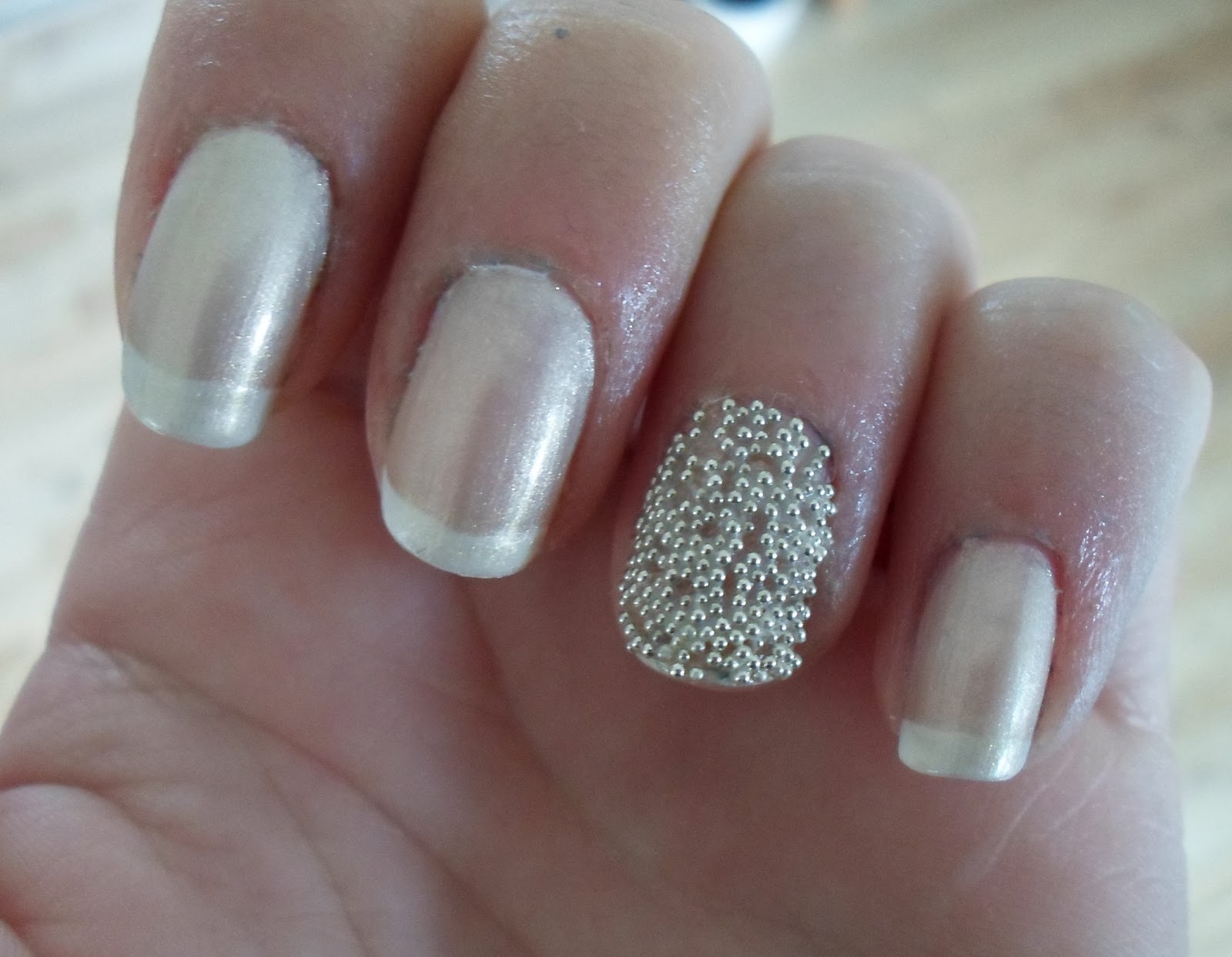 NefariouslyNiftyNails: HotMakeup - Caviar Micro Beads