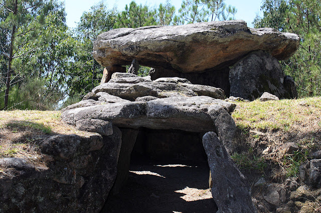 Deconstructing Time: Stone-Age Astronomical Instruments: Newgrange ...